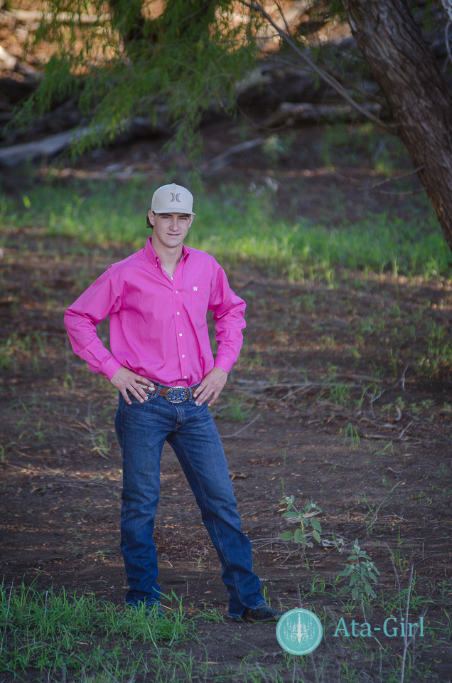 Texas Country Boy Senior Pictures | San Antonio Wedding Photographers